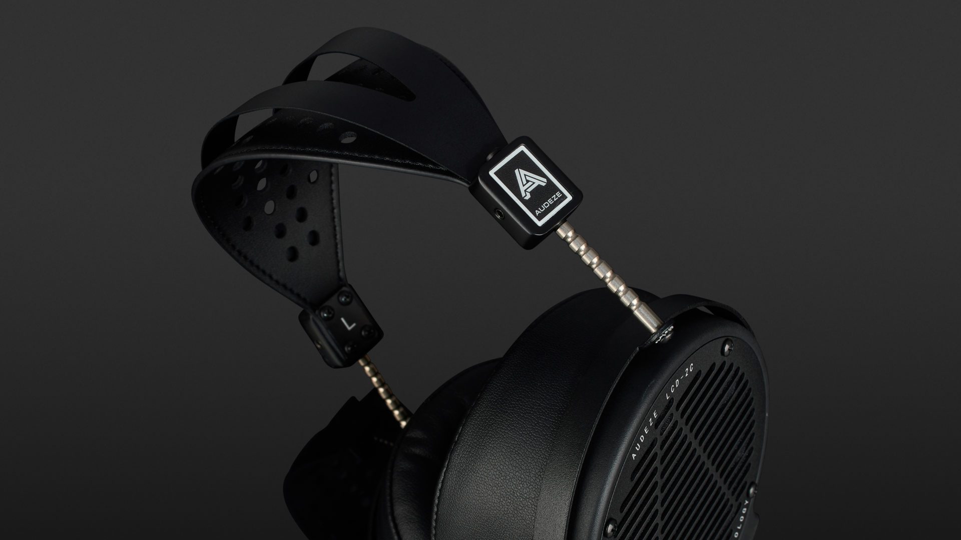Audeze LCD-2C Review | headphonecheck.com