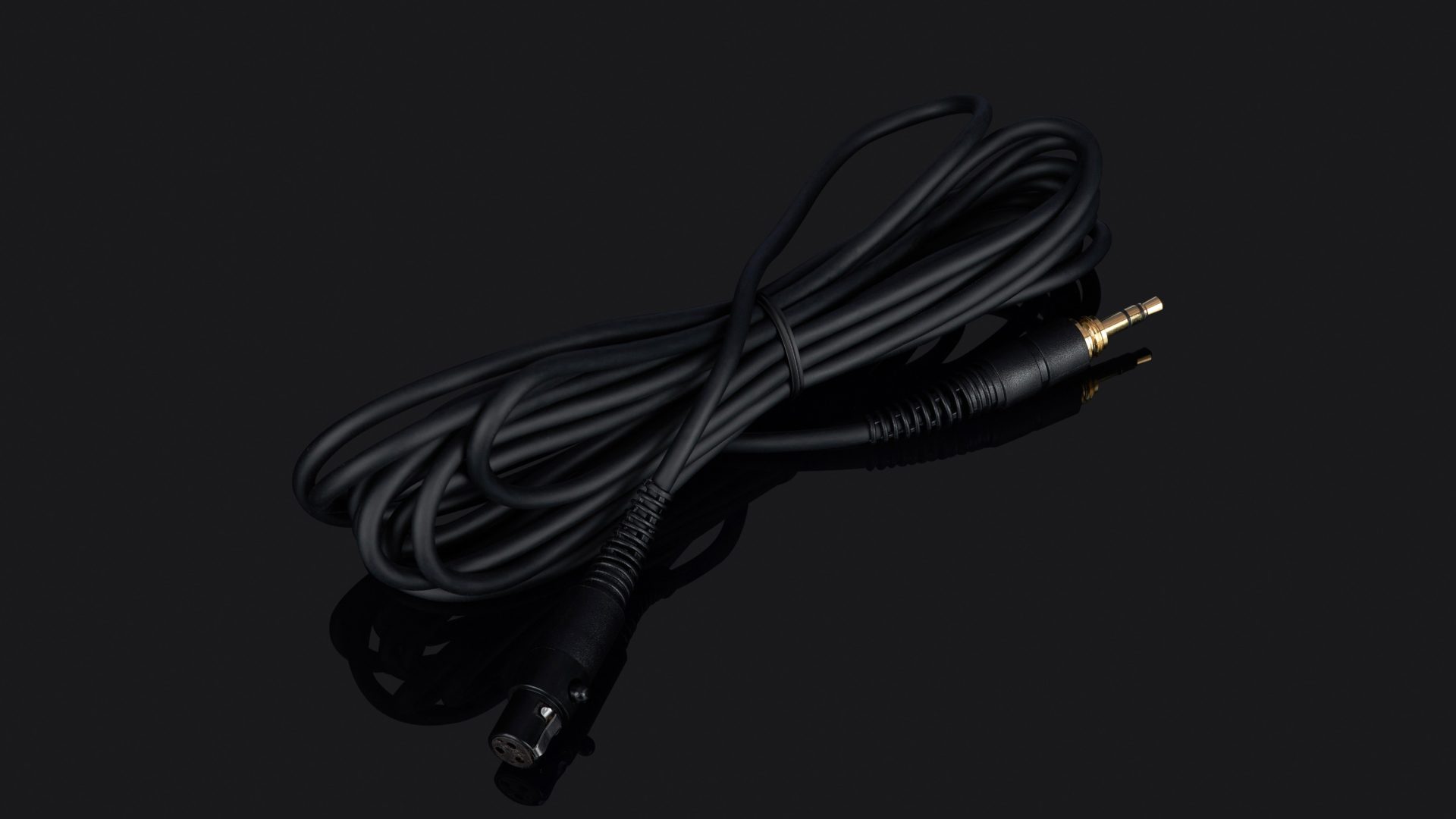 AKG K271 MKII Review | headphonecheck.com