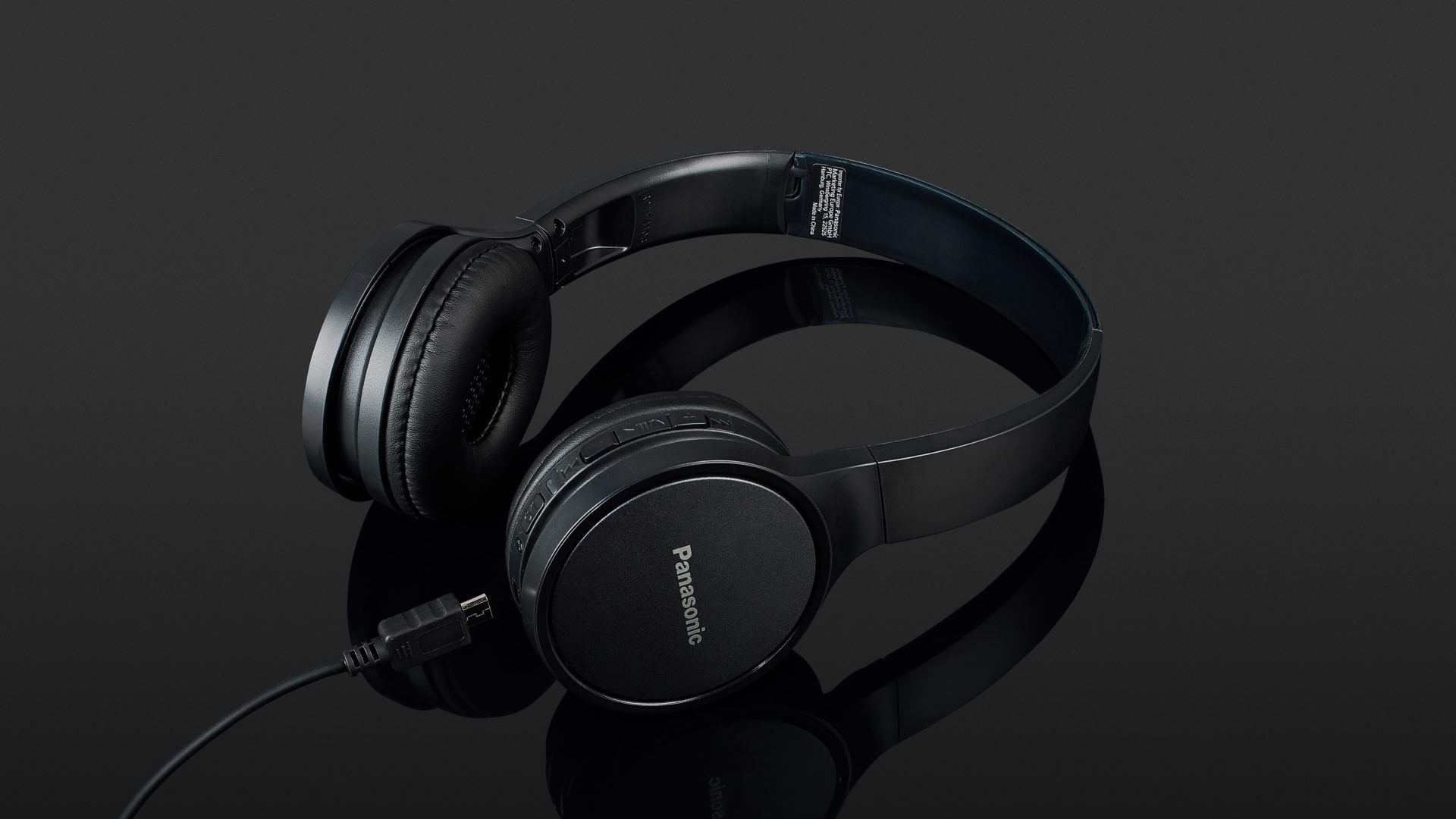 Panasonic RP-HF410B Review | headphonecheck.com