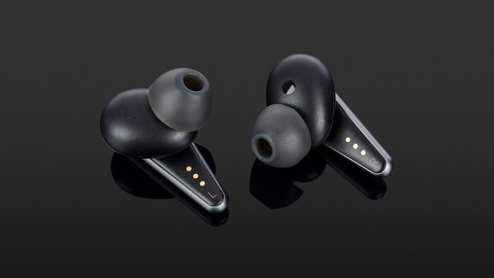 Libratone Track Air+ Review | headphonecheck.com