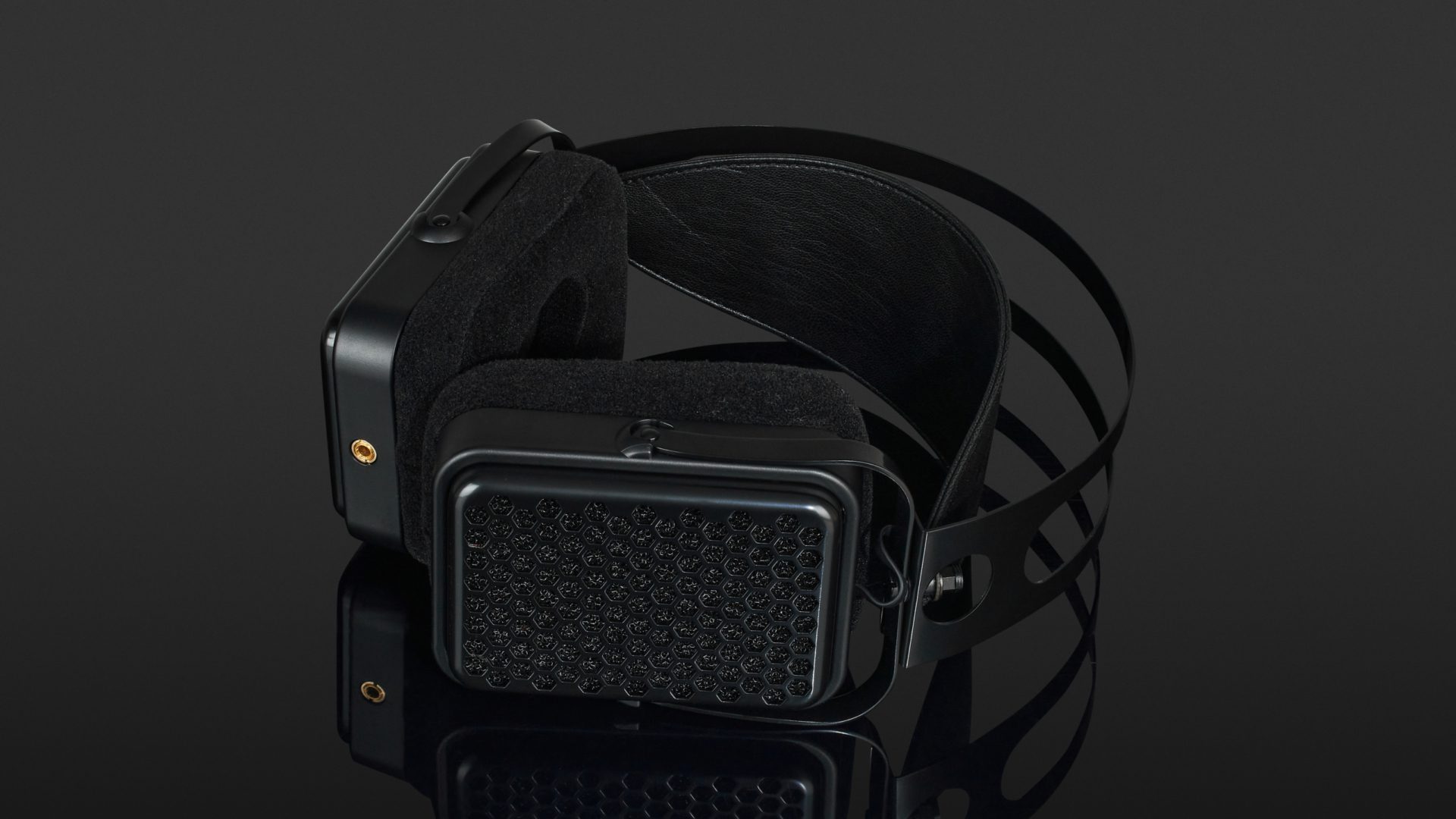 Avantone Pro Planar Review | headphonecheck.com