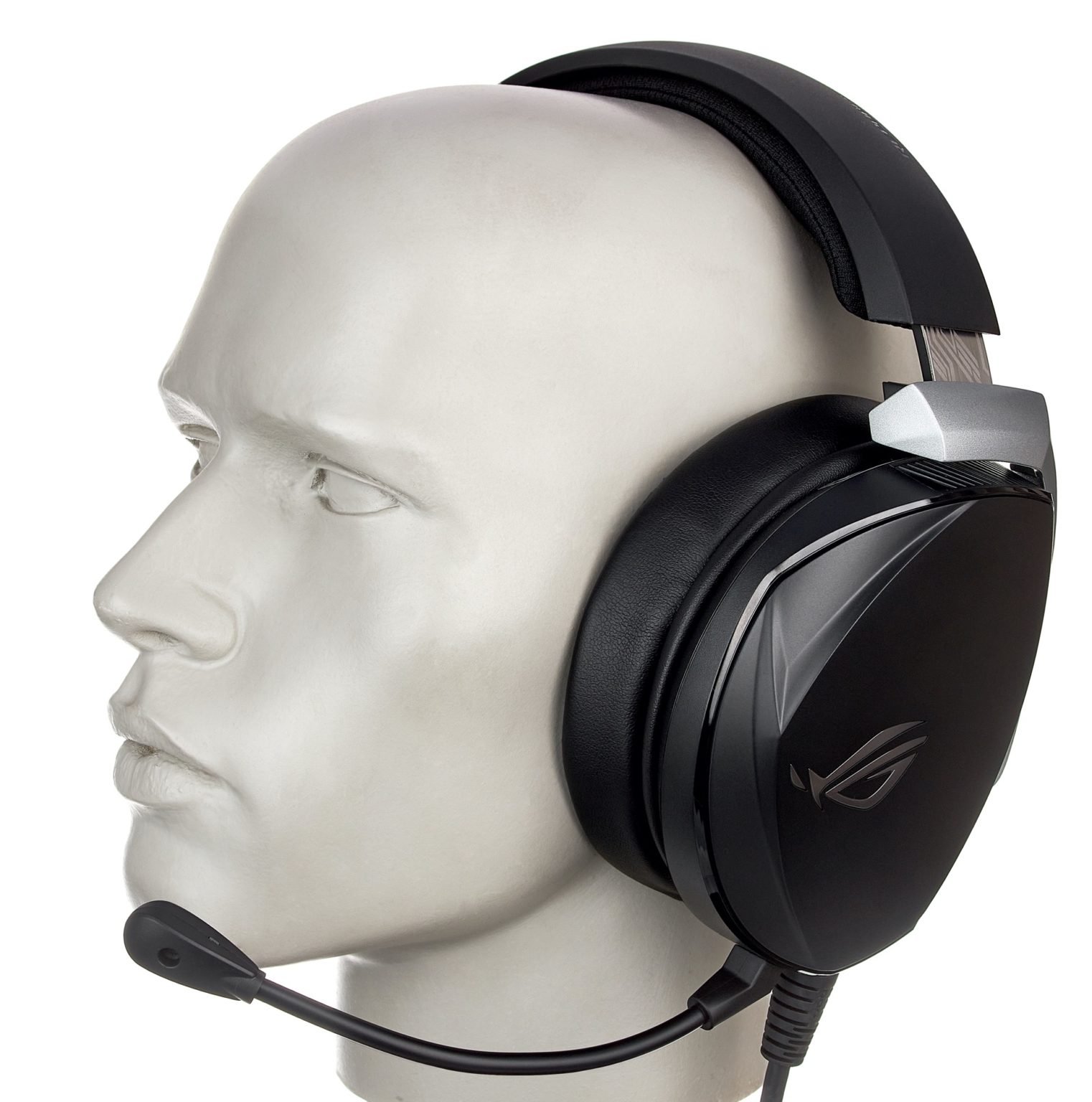 Asus ROG Theta 7.1 Review | headphonecheck.com