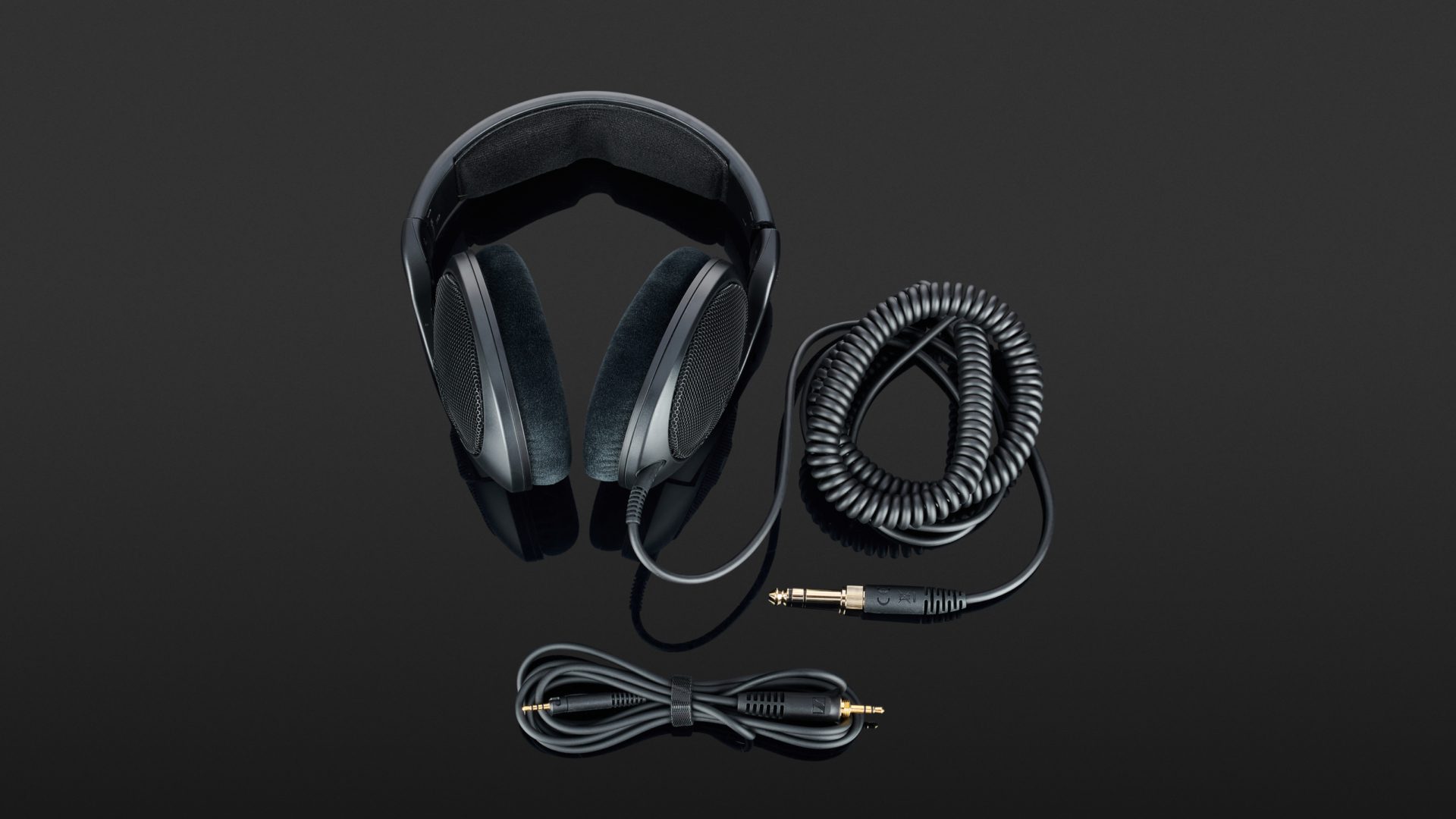 Sennheiser HD 400 Pro Review | headphonecheck.com