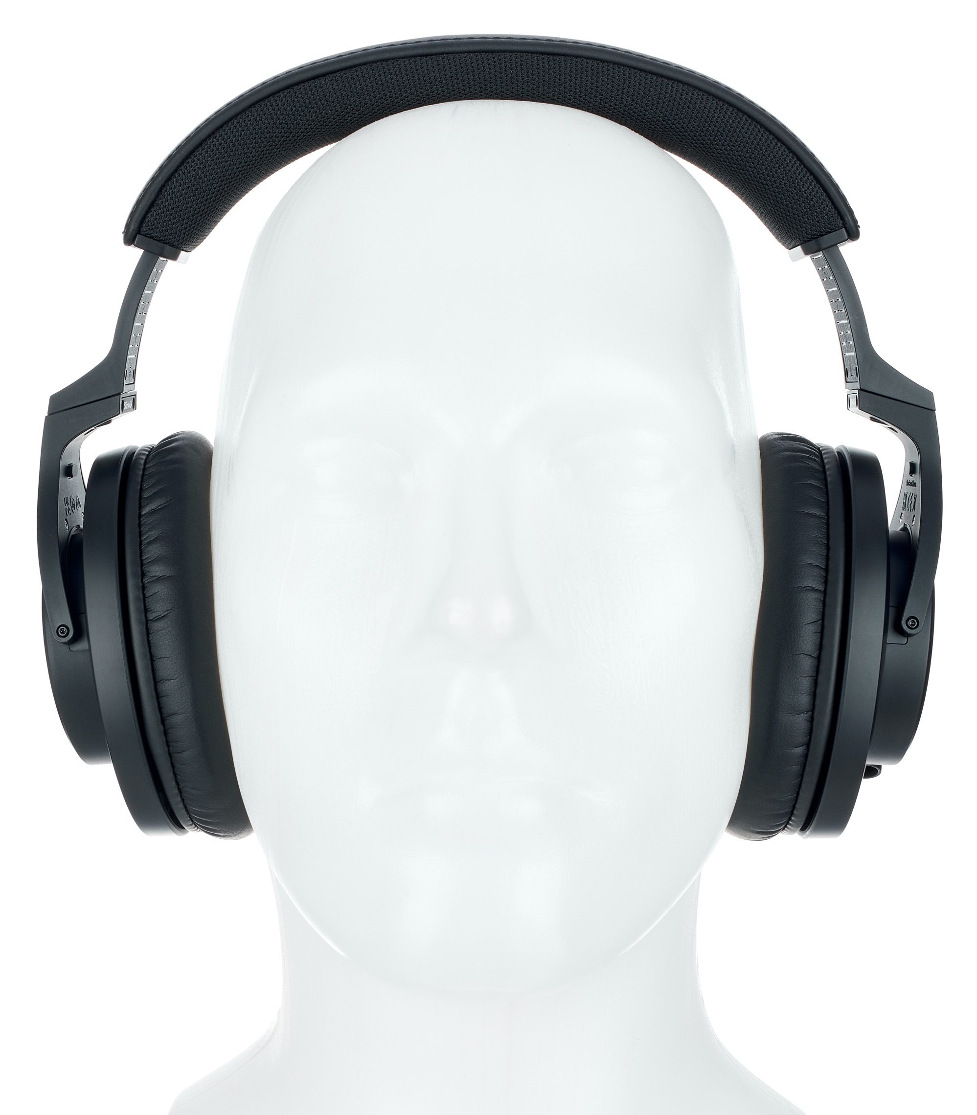 Shure SRH440A Review | headphonecheck.com