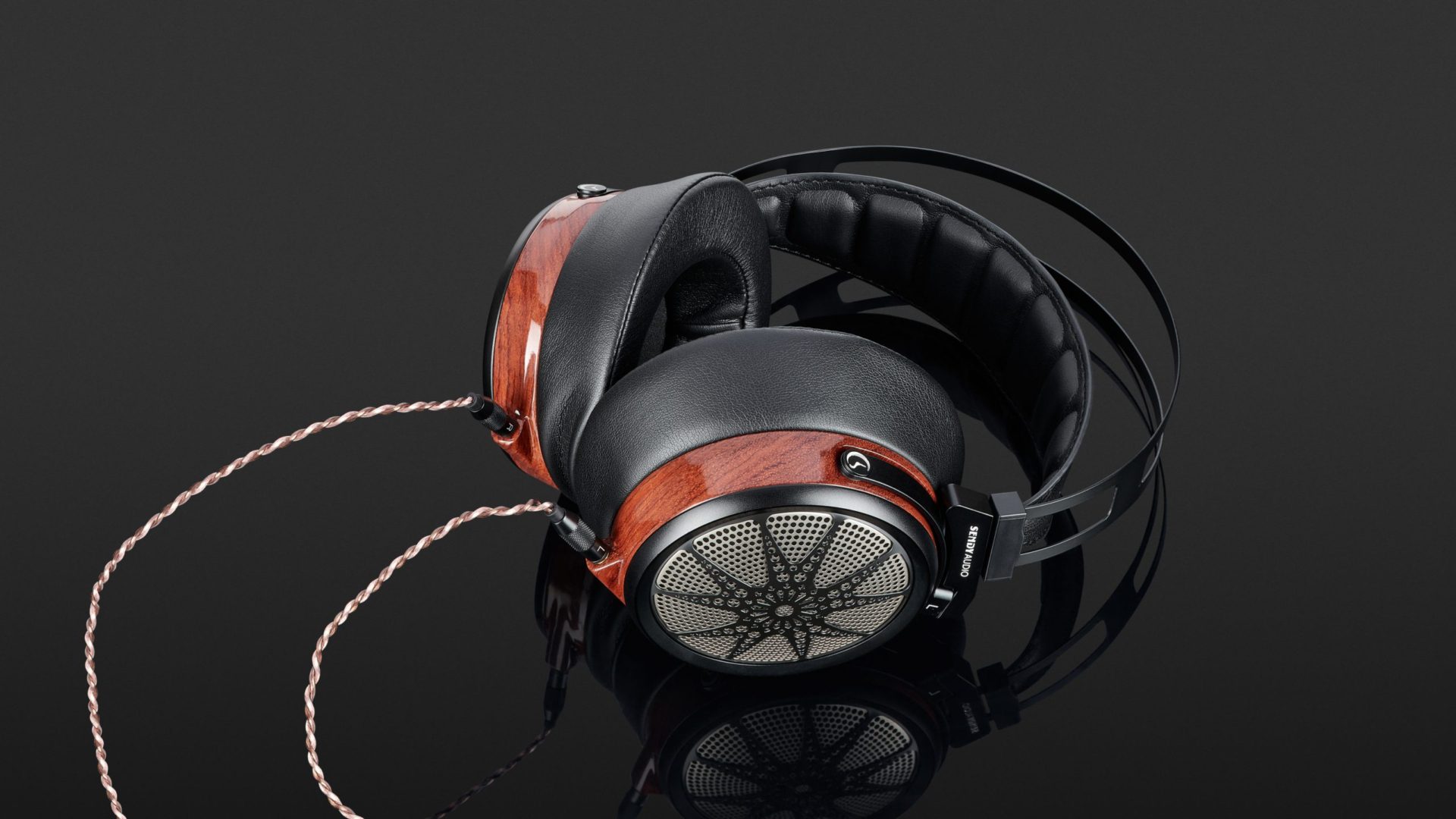 Sendy Audio Apollo Review | headphonecheck.com