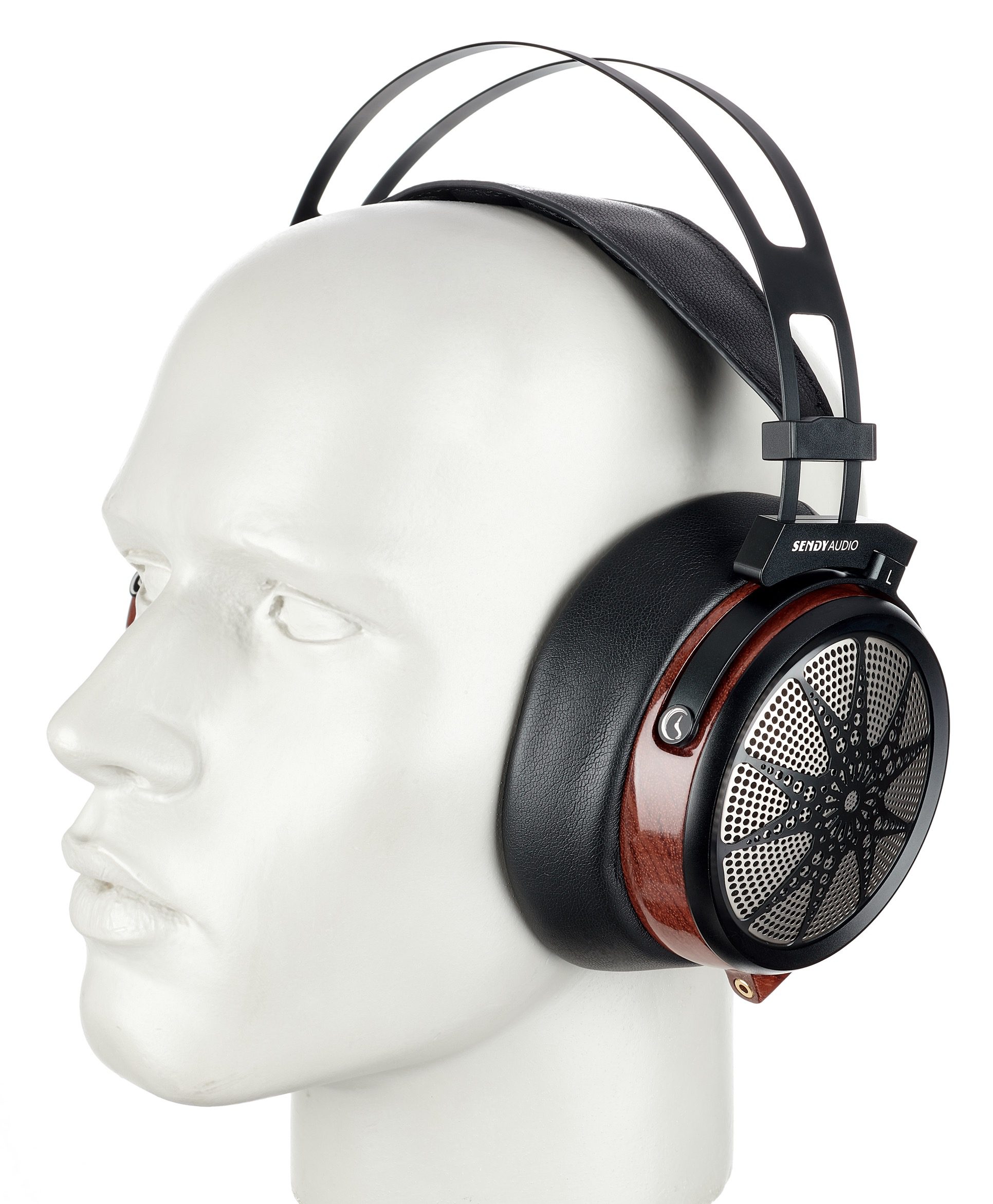 Sendy Audio Apollo Review | headphonecheck.com