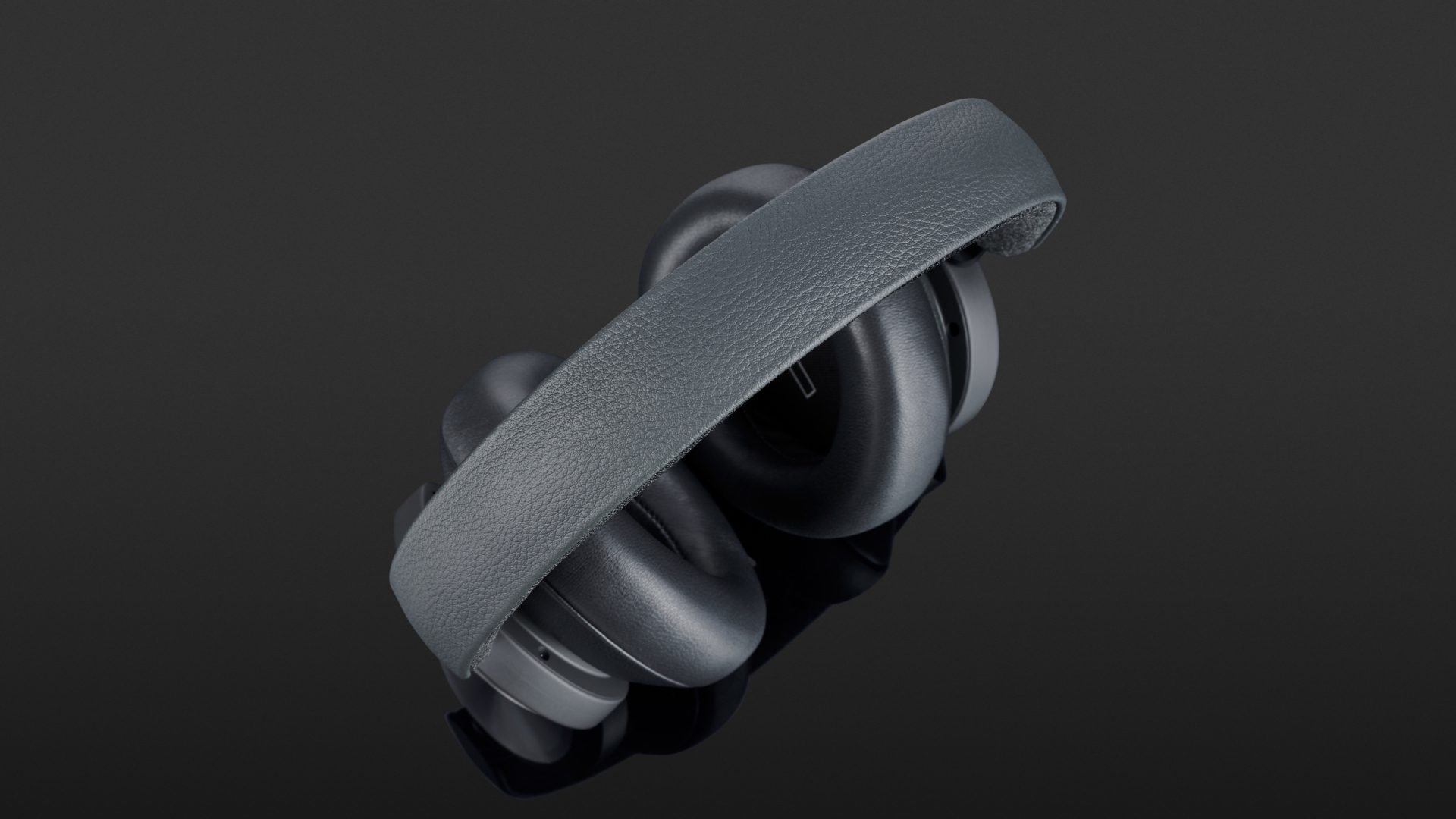 Bang & Olufsen Beoplay Portal Review | headphonecheck.com