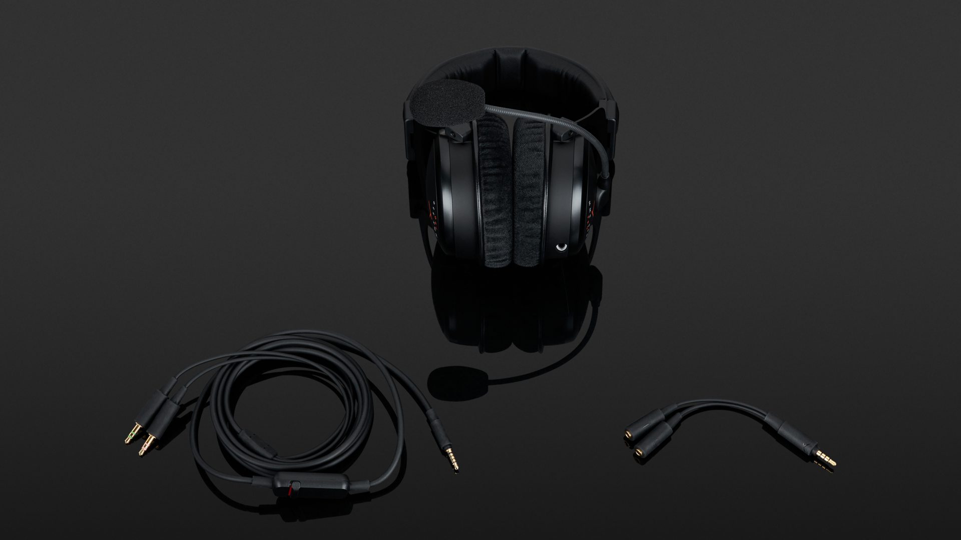 Beyerdynamic MMX 330 Pro Review | headphonecheck.com